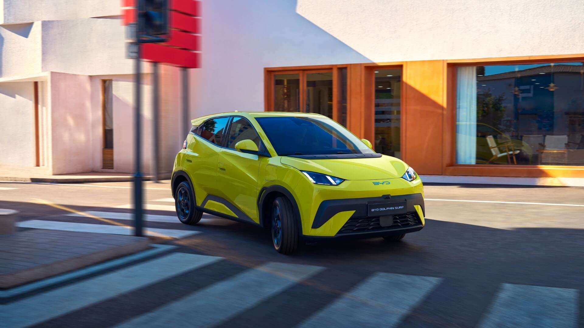 BYD DOLPHIN SURF | Το πιο έξυπνο μικρό αυτοκίνητο πόλης